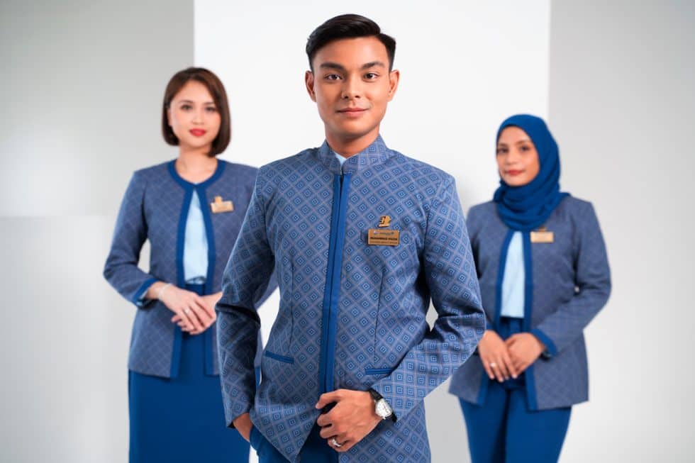 Malaysia Aviation Group Unveils Modernized Ground Uniform - NAUMD ...